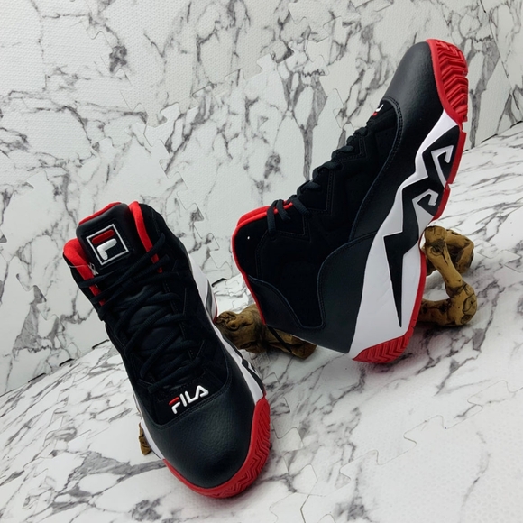 Fila | Shoes | Mens Fila Mb Black White Red Sneakers Nwt | Poshmark